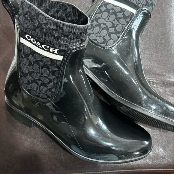 Coach | Shoes | Coach Signature Chelsea Rain Boots Black Like New No ...